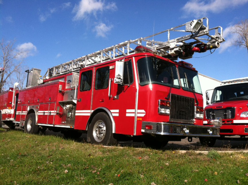 1999 E-One Cyclone 75' Quint | Used Truck Details